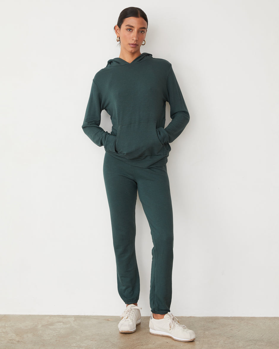 Womens Sweatshirts - Raglan, Turtleneck and More – MONROW