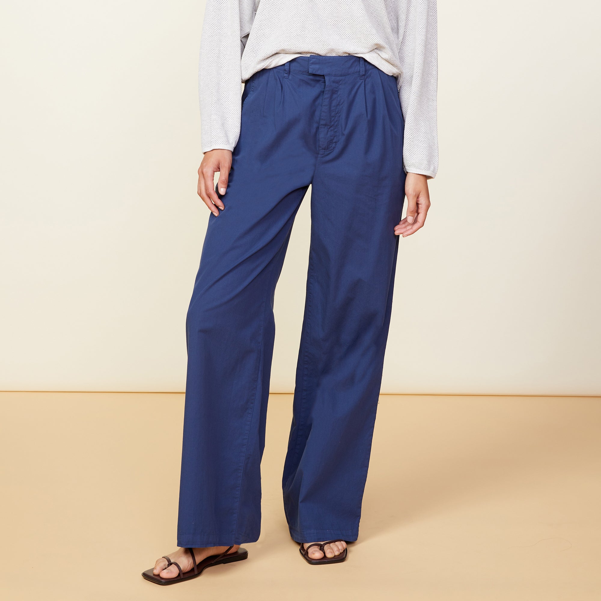 Women's Sale -Tops, Bottoms, Dresses & More – MONROW